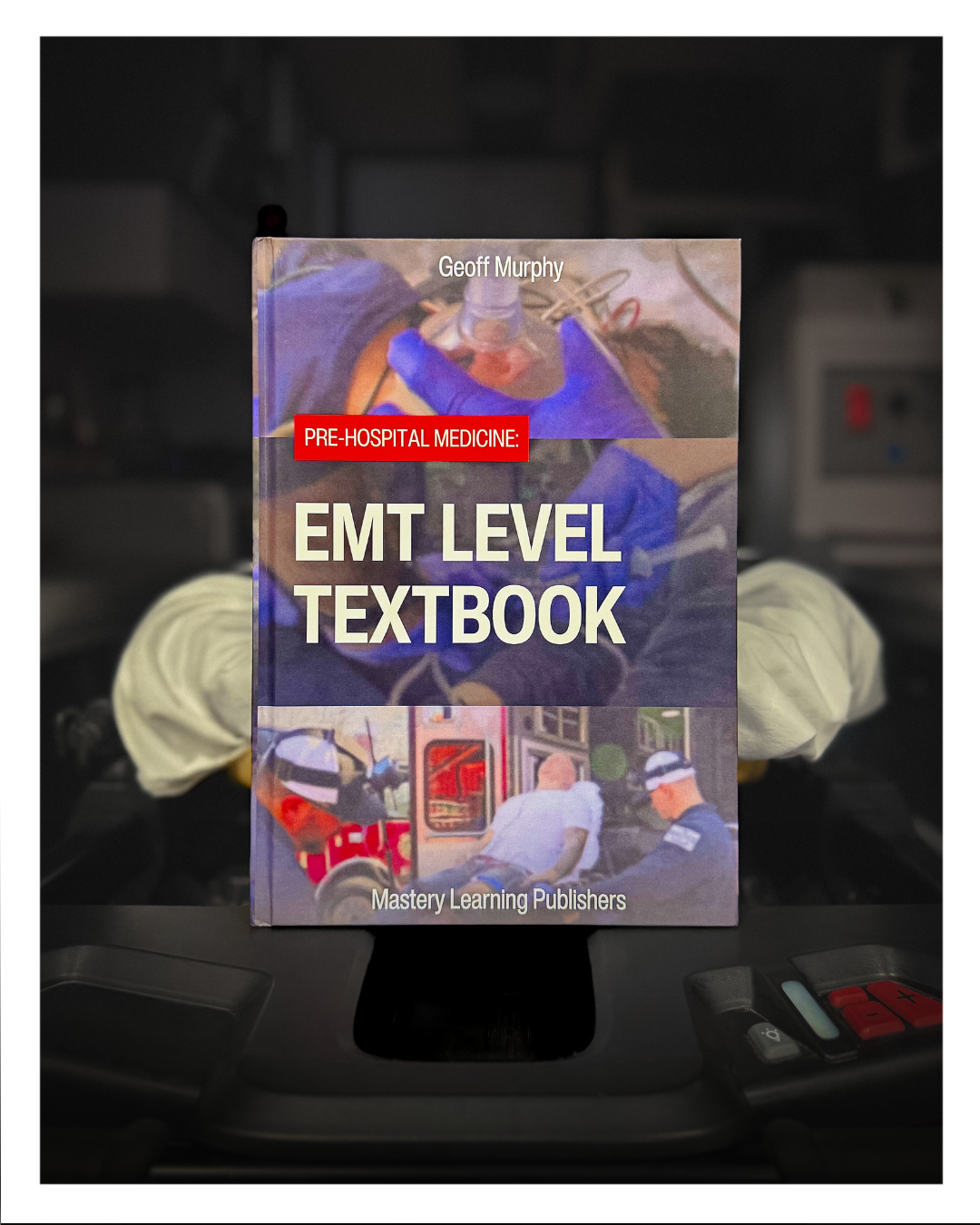 Prehospital Medicine: EMT Textbook (Physical Book) – MasterYourMedics